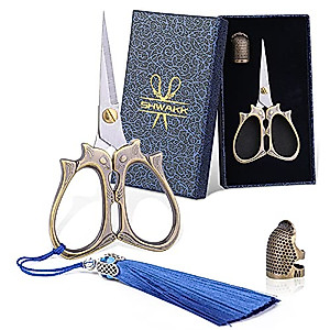 SHWAKK Squirrel Shaped Scissors 4.44 Inch Silver Embroidery Scissors Stainless Steel Sewing Scissor DIY Tools Dressmaker Shears Scissors for Embroidery, Craft, Needlework, Tailoring