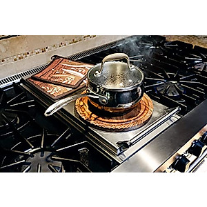 K & R Wood Trivet for hot pots and Pans | Natural Acacia Wood | Trivets for hot Dishes | Reversible Wood Cutting Board | Wooden Trivet and 2 hot Pads for Kitchen | Multiuse Wood Serving Board