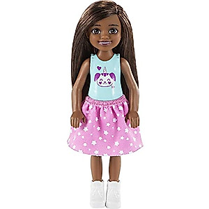 Barbie Chelsea Swing Set Playset with Chelsea Doll (6 in Brunette) Wearing Star-Print Skirt, Pet Puppy, Swing & Slide, Gift for 3 to 7 Year Olds