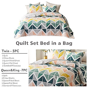 Quilt Set Bed in a bag 7 Piece Queen Size Colorful Cubes Orange Yellow Green Bedspread Coverlet with (1 Reversible Quilt 88x88, 2 Pillow Shams, 1 Flat Sheet, 1 Fitted Sheet, 2 Pillowcases)