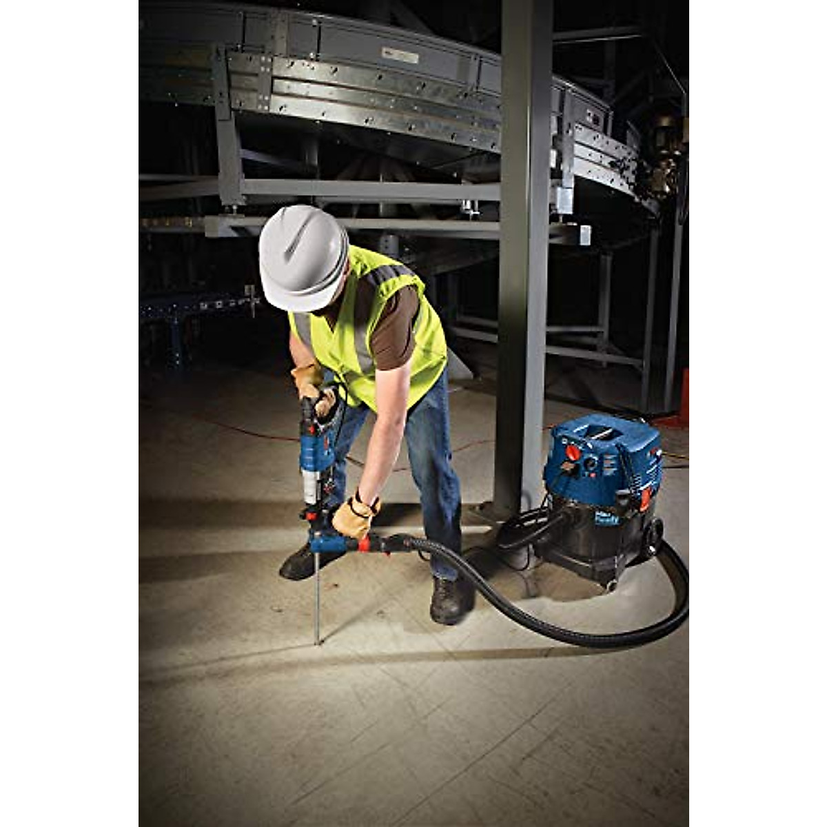 BOSCH GBH2-28L 1-1/8" SDS-plus Variable-speed Bulldog Xtreme Max Rotary Hammer, Black Blue