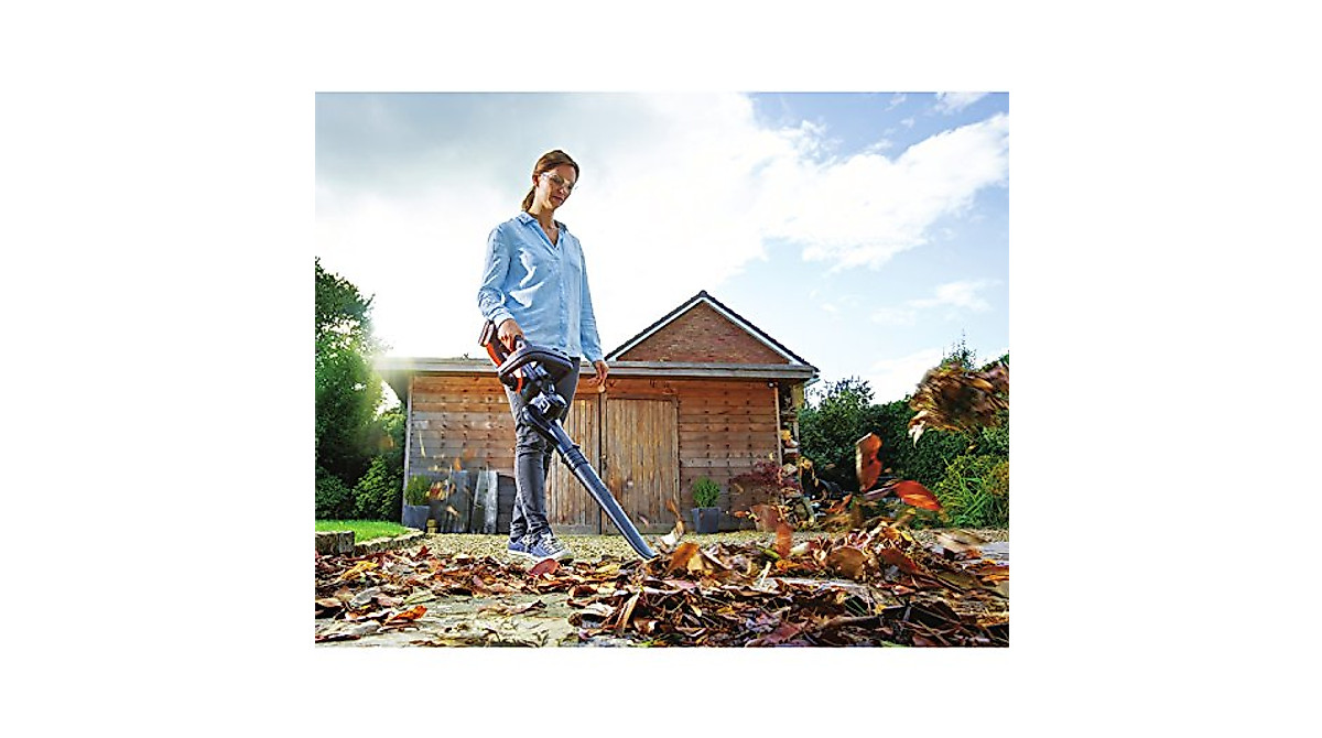 BLACK+DECKER YARDMASTER 20V MAX Leaf Blower Attachment