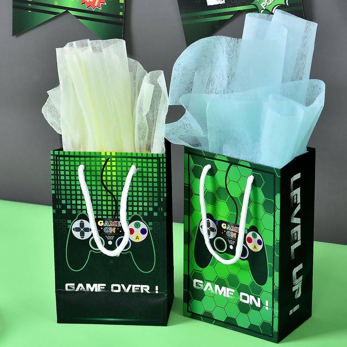 WERNNSAI Game Party Bags - 16 Pack Loot Gift Bags Party Supplies for Kids Boys Birthday Party Favor Treat Goody Bags with Handle