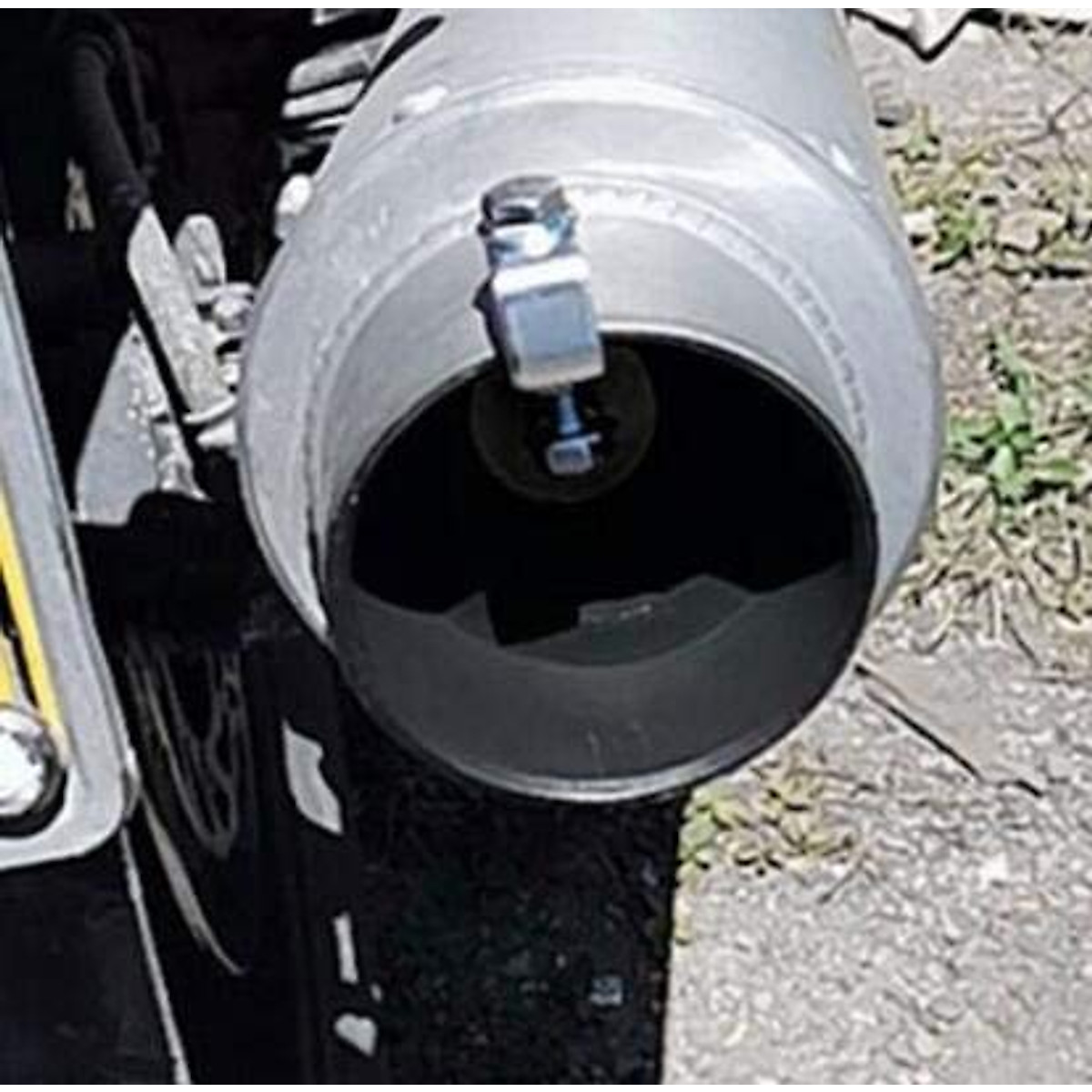 LinaLife Universal Bike Chain Splitter Breaker Repair Chain Rivet Link Pin Bicycle Remover Tool Removal/Install Essential Bicycle Tools with Chain Hook, Road and Mountain Bicycle Chain Repair Tool