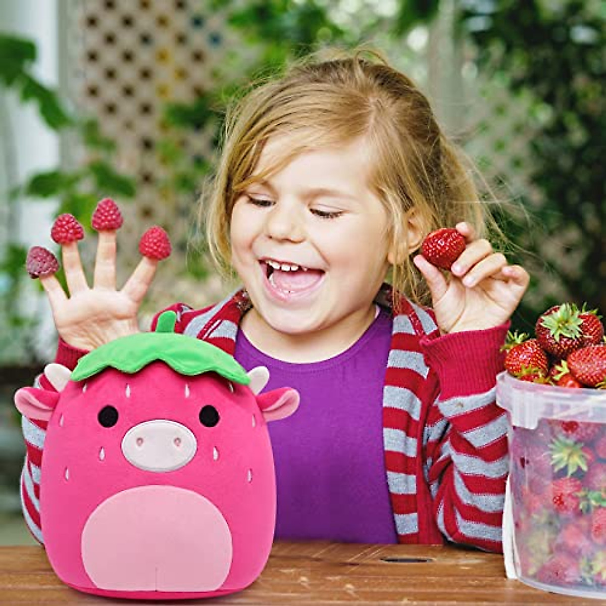 Strawberry Cow Plush Stuffed Animal Cow Plush Pillow Toys, Kawaii Cow Plushie Stuffed Cow Plush Toy, 3D Cute Soft Cow pillow for Christmas Birthday Kids Gifts Home Car Decoration (Strawberry Cow)