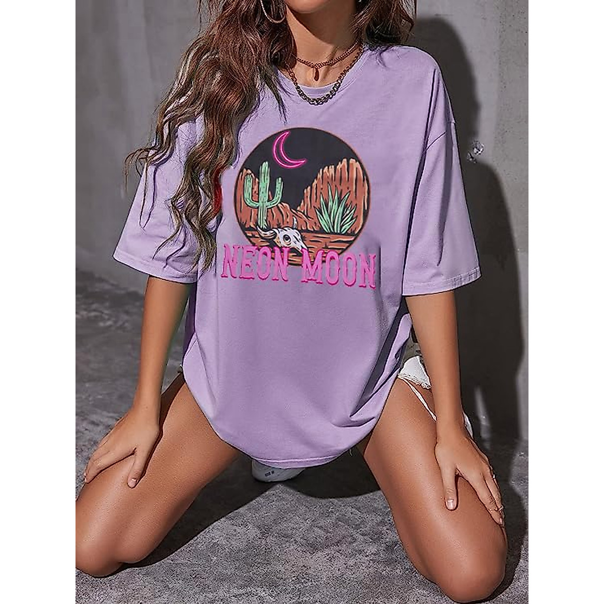 Women's Oversized T Shirts Neon Moon Shirts Classic Country Cowgirl T-Shirt Music Vintage Graphic Tee Tops