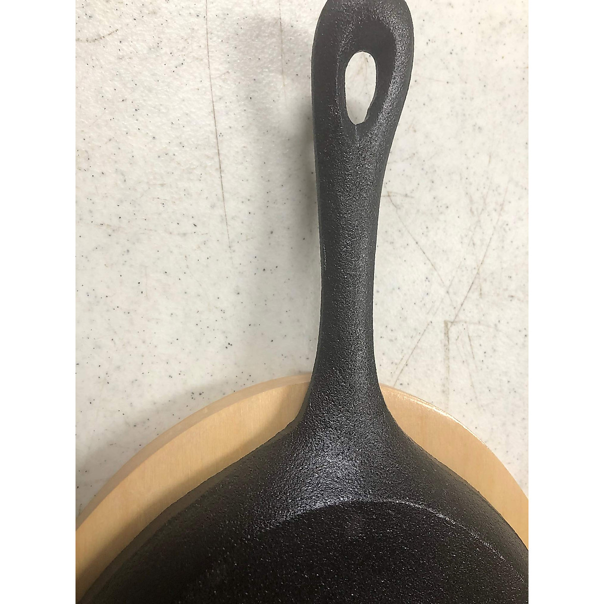 Brooks AG Parts Four Pre-seasoned Cast Iron Fajita Pan Sets,Includes Wooden Serving Bases,Padded Handle Sleeve and Cast Iron Skillet