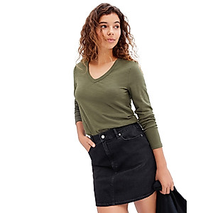 GAP Womens Foreversoft Long Sleeve V-Neck T-Shirt T Shirt, Army Jacket Green, Medium US