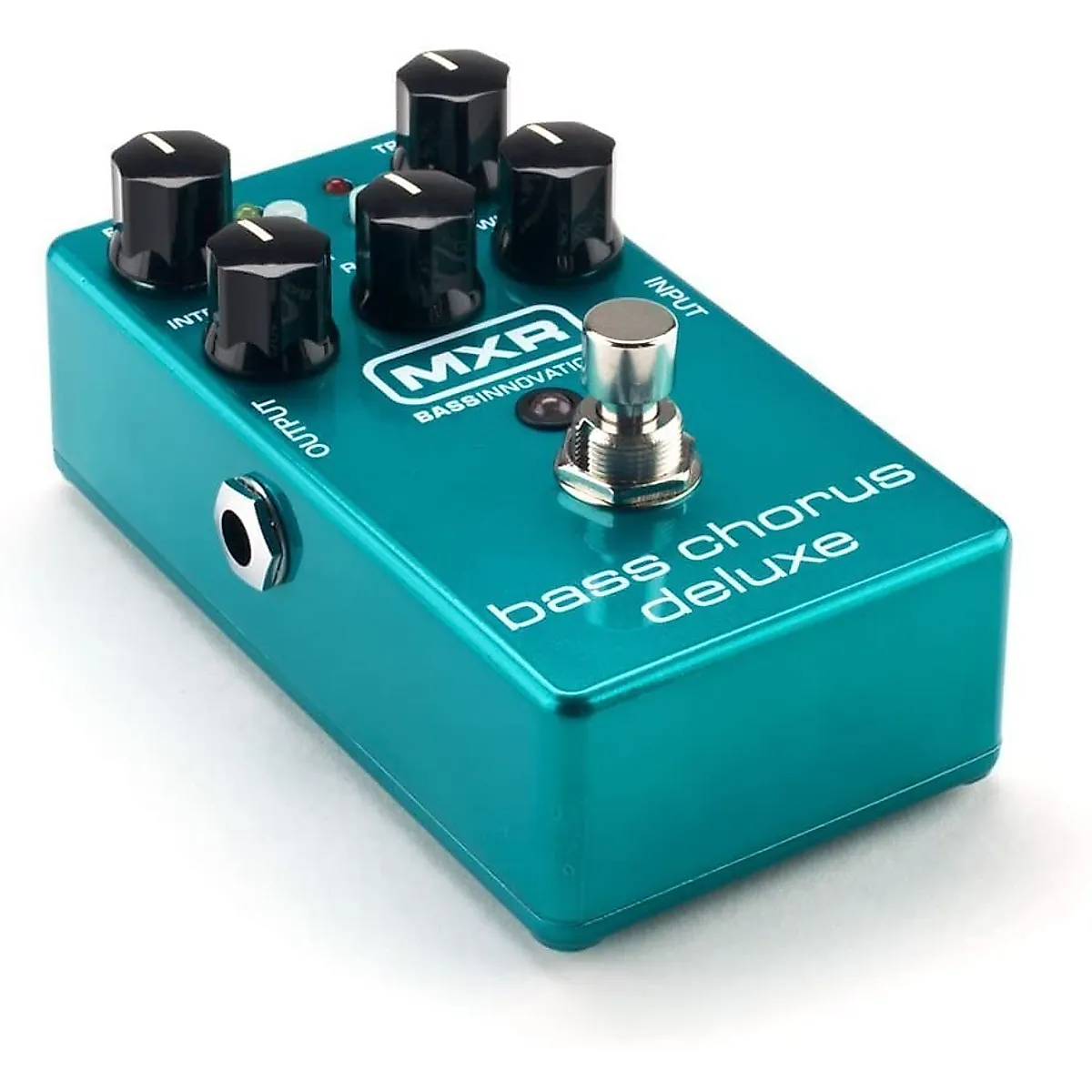 Briskdrop MXR M83 Bass Chorus Deluxe Pedal Bundle with Dunlop Super Bright Bass Strings, M83-DBSBN45105