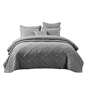 Tache Solid Light Grey Silver Soothing Pastel Soft Cotton Geometric Diamond Stitch Pattern Lightweight Quilted Bedspread 3 Piece Set, King