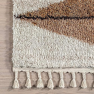 nuLOOM Kali Shaggy Diamond Tassel Area Rug, 8x10, Light Brown