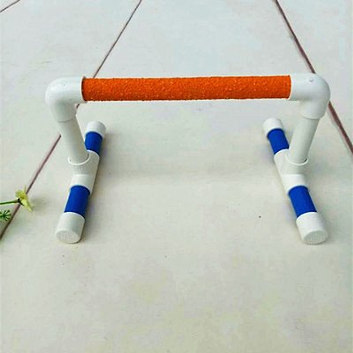 Hypeety Small Bird Parrot Stand Perch Table Top Stand Playground Grind Perch Swing Training Playstand Exercise Chew Toys for Budgies Parakeet Cockatiel Conure Finch (Perch, M)