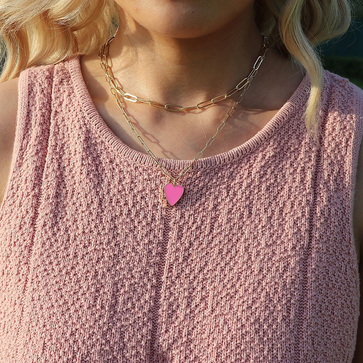 Pink Heart Necklaces For Women Trendy Hot Pink Necklace Preppy Jewelry Necklaces Heart Pendent Necklace Pink Jewelry Outfit For Women Paperclip Chain Necklace Pink Dress Accessories Red Heart Necklace
