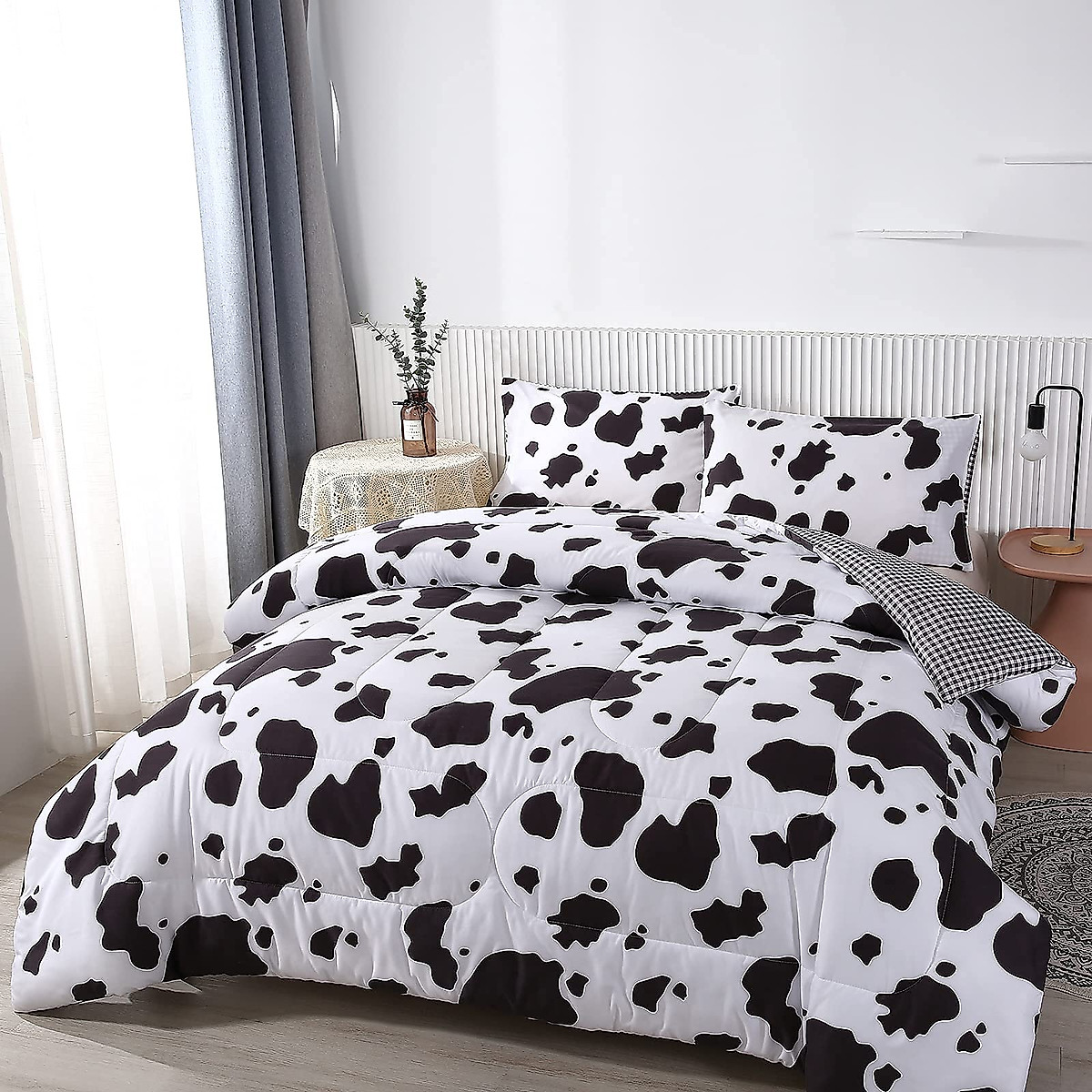 Mengersi Cow Print Bedding Comforter Set King Bed,Black and White Reversible Milk Geometric Checkered Bedding Sets for Kids Boys Aduls Toddler