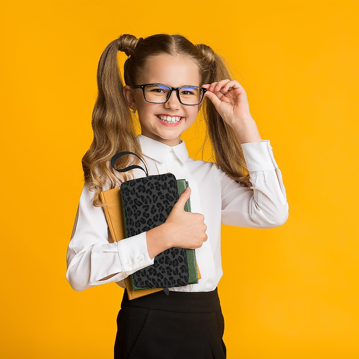 WOBAGMEN Large Pencil Case with Handle Cute Print Pencil Bag Mutifunctional Pencil Pouch Stationery Bag (Black Leopard)