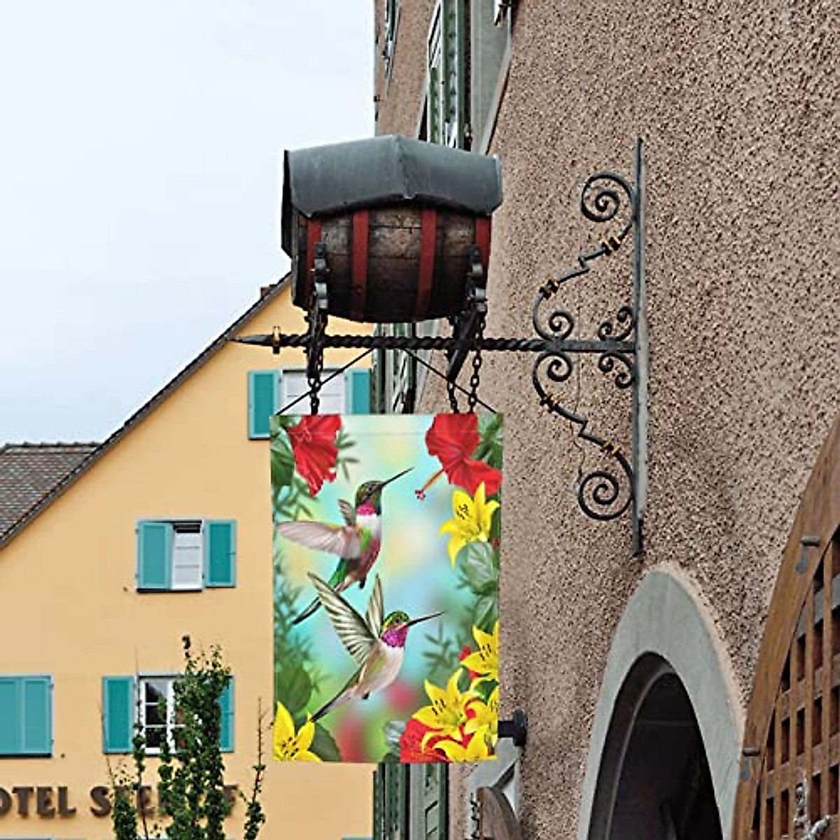 Hummingbirds Flowers Floral Birds Leaves Garden Flag Banner Double Sided Welcome Flags for Party Christmas Festival Outdoor Decor 12 x 18 Inch