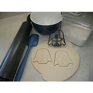 YNG DARTH VADER HEAD HELMET STAR WARS MOVIE CHARACTER COOKIE CUTTER 3D PRINTED MADE IN USA PR4131 Black