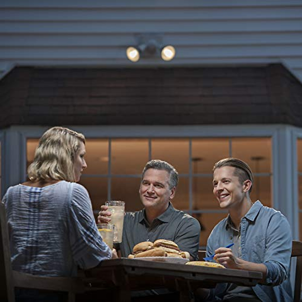 Philips LED Indoor/Outdoor Classic Glass Non-Dimmable PAR38 40-Degree Flood Light Bulb: 900-Lumen, 3000-Kelvin, 11-Watt (90-Watt Equivalent), E26 Base, Bright White, 8-Pack