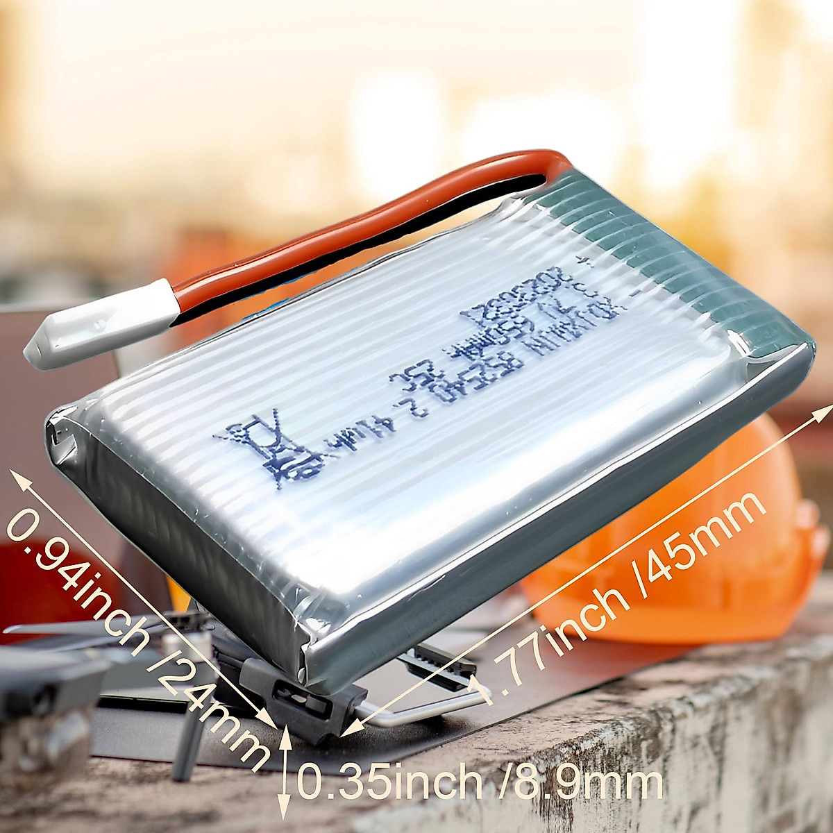 2PCS 650mAh 3.7v Drone Battery and USB Charger for SYMA X5 Serial UVA Quadcopter Drone,for Example SYMA X5C,X5SW,X5SC,WLtoys V252,XT Flyer