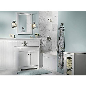 Banbury Tub / Shower Lever Handle, Spout + Showerhead, Chrome