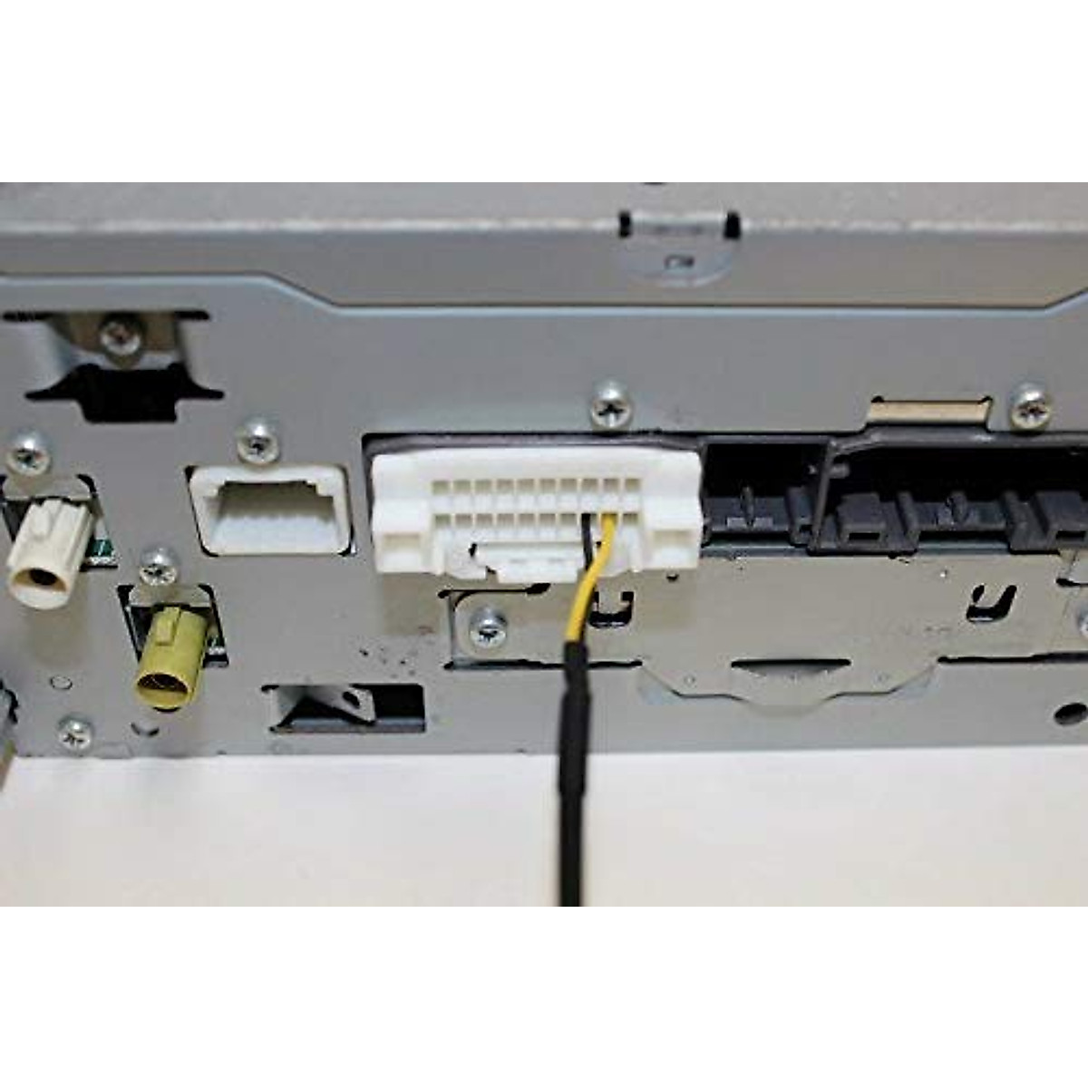 Strpump Rearview Backup Camera RCA Video Harness Adapter Compatible Fit for Jeep Wrangler JK OEM Radio (MyGIG) 2007-19 Jeep,2007-12 Dodge RAM, 2007-16 Chrysler (1)