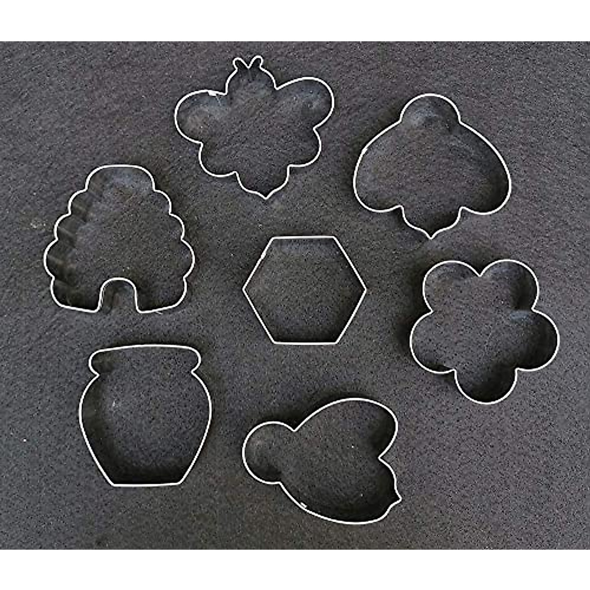 Bee Cookie Cutters Set-3 Inches-7 Piece-Bee, Beehive, Flower, Honeycomb and Honey Jar Stainless Steel Cookie Biscuit Cookie Cutters Molds for Honey Bee Party Decoration Favor