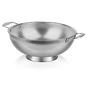 Extra Large 6-Qt Colander, 18/8 Stainless Steel Mesh Strainer for Kitchen, Food Sieve with Riveted Handles and Self-draining Solid Ring Base, Great for Pasta, Rice, Vegetables and Fruits