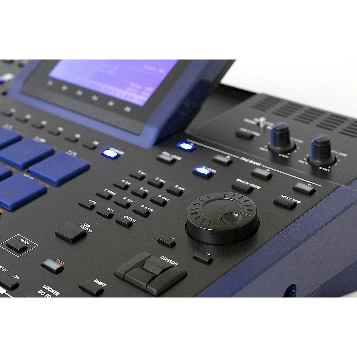 Akai Professional MPC 5000 Music Production Center