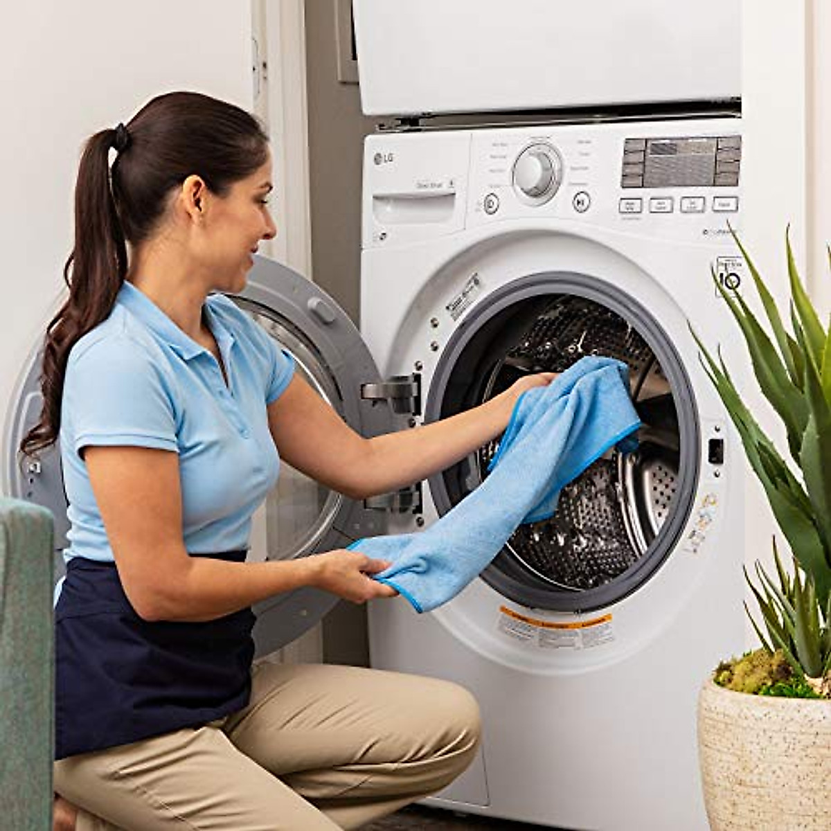 16" x 16" Economy All Purpose Microfiber Towels - 50 Pack - Reusable Wash Cloths, Dust, Kitchen, Car, Shop Rags for Cleaning (Blue)