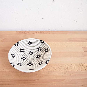 Small African Basket- Maraba/Rwanda Basket/Woven Bowl/Sisal & Sweetgrass Basket/Black, White
