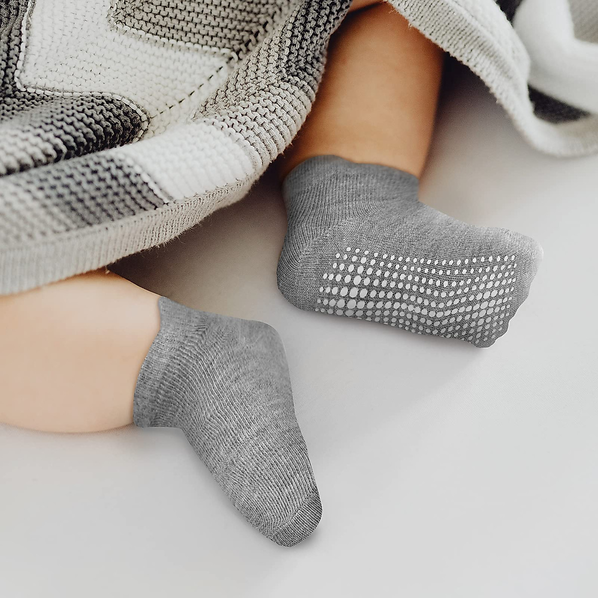 BOOPH Non Slip Toddler Socks Baby Boys Girls Anti Skid Grip Socks 3-5T Black