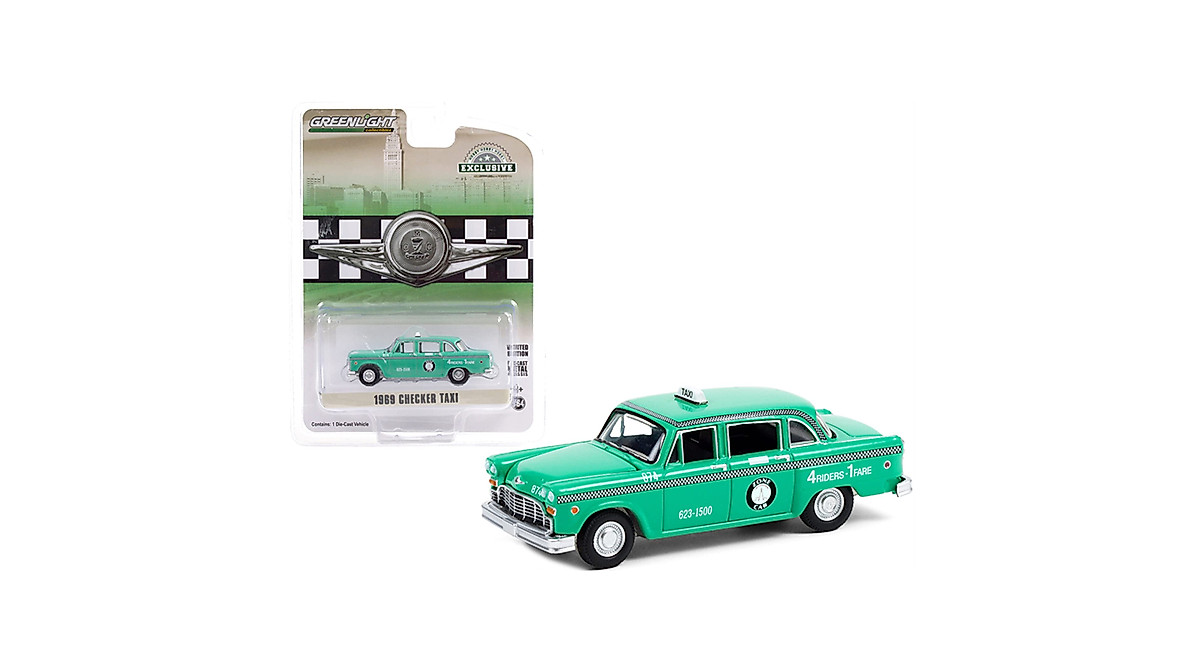Greenlight 1969 Marathon A11 Checker Motors 1:64 Scale Collectible