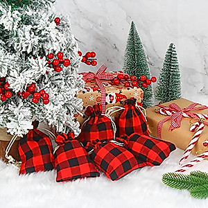 SULOLI 24PCS Christmas Buffalo Plaid Drawstring Bags, Xmas Plaid Burlap Bags Drawstring Bags Washable Cotton Xmas Bag for Christmas Candy Goodie Holiday Favors