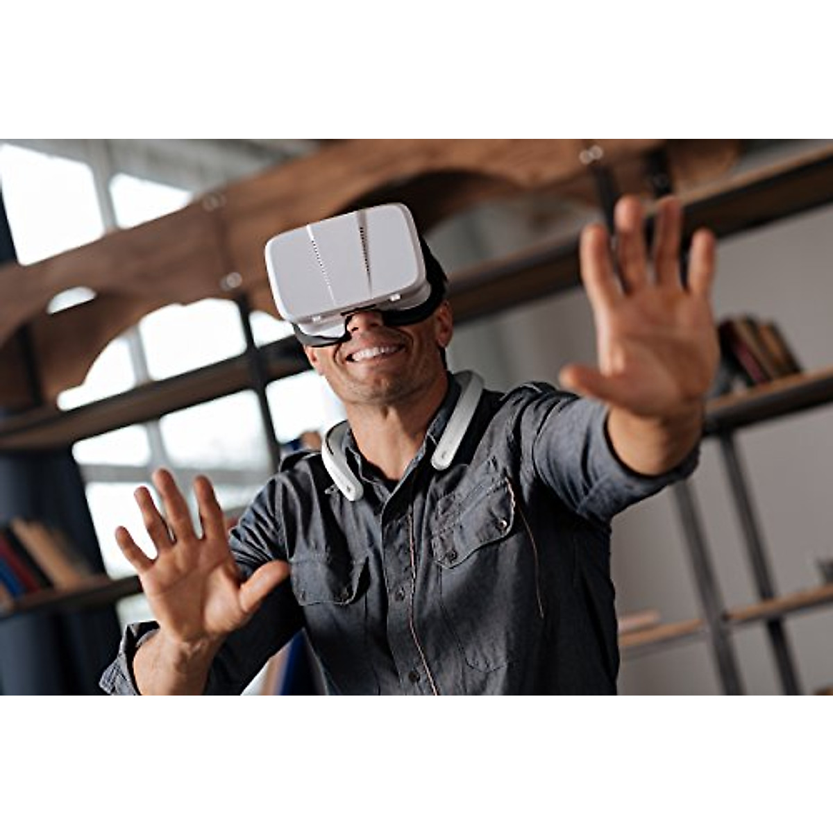 My Theater Wearable Neckband Bluetooth Speaker Universal, White (EM-W100UWH)