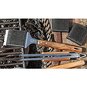 BBQ-Aid Grill Brush and Scraper for Barbecue – Grill Brush for Outdoor Grill with Extended, Large Wooden Handle and Replaceable Stainless Steel Bristles Head –No Scratch- BBQ Grill Brush for Any Grill