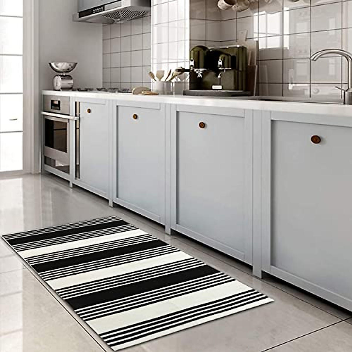 RRUI Black and White Striped Rug 2' x 3' Reversible Cotton Woven Washable Area Rugs for Layered Door Mats/Farmhouse Entryway Throw Carpet/Front Porch Rug/Kitchen Mat