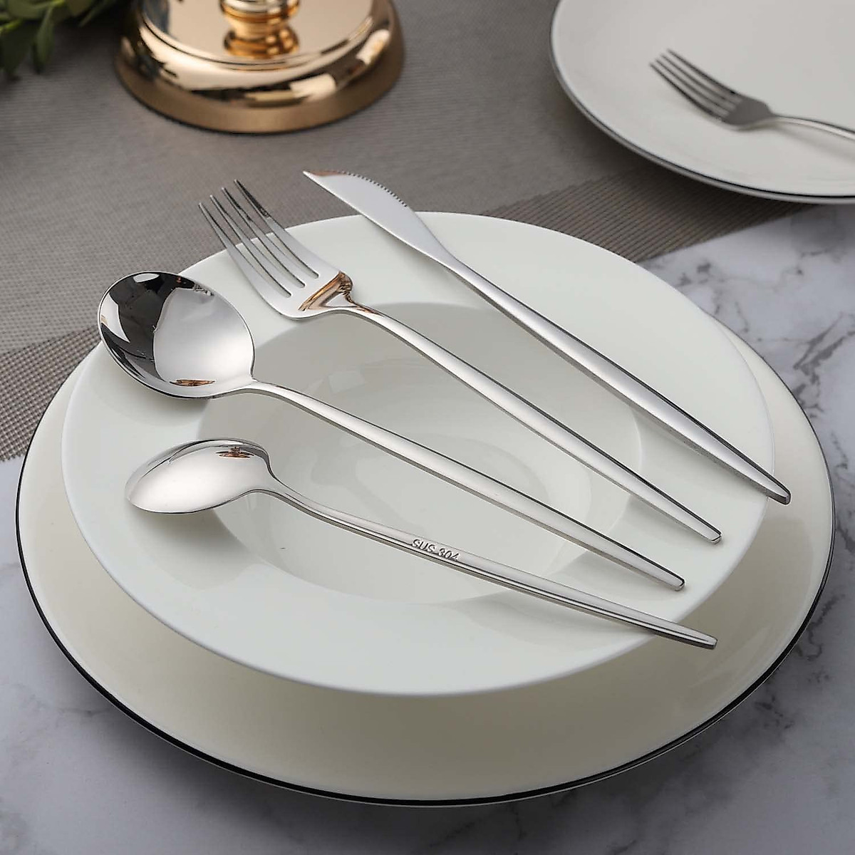 Silverware Set of 20 Stainless Steel Flatware Set Service for 4 Kitchen Utensils Cutlery Set for Home Kitchen Restaurant