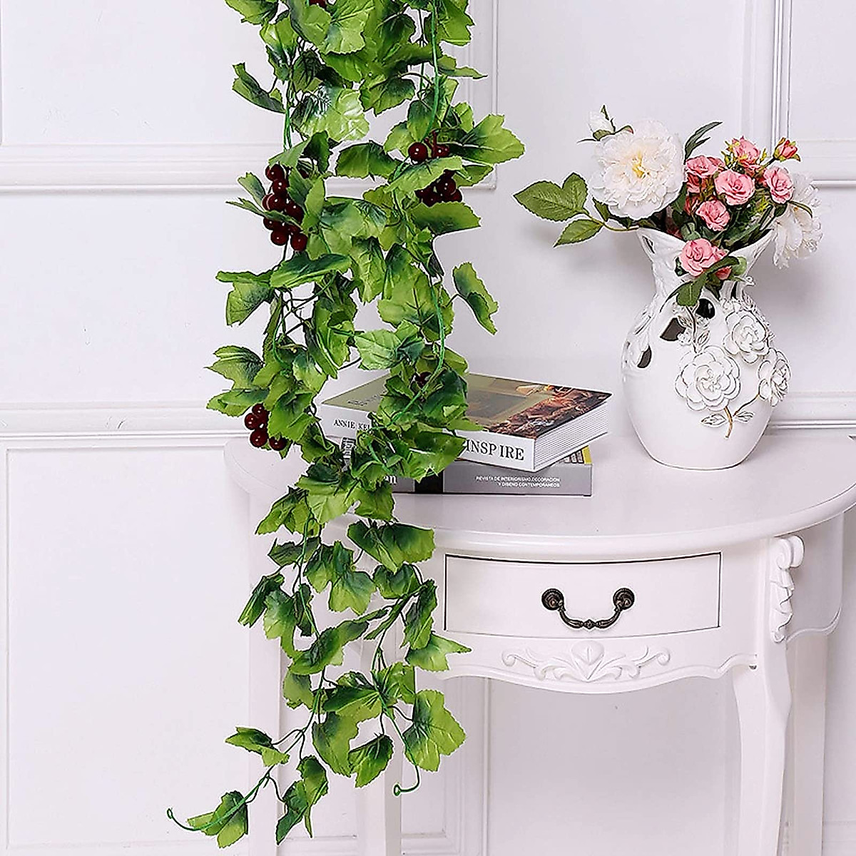 5 Pcs Artificial Grape Leaves Vines Hanging Fake Vine Garlands Lifelike Simulation Fruit Grapes Rattan for Garden Home Wedding Party Decoration