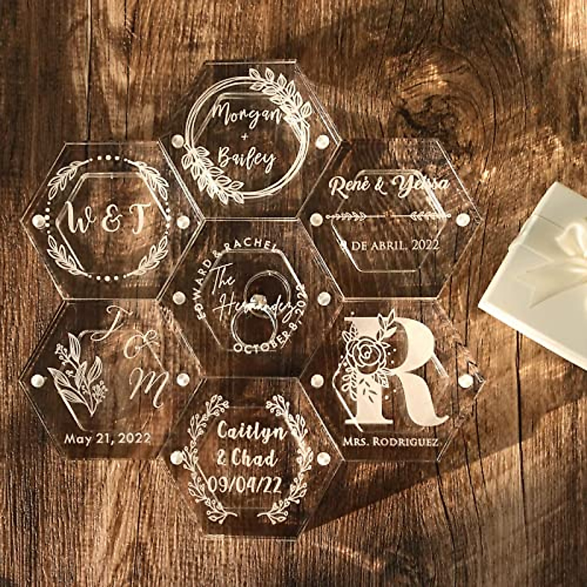 JFLL Personalized Clear Hexagon Wedding Ring Box，Engraved Romantic Wedding Jewelry Bearer Box, Engagement Proposal Ring Storage Gift, Modern Ring Dish，Custom Names & Date, Transparent