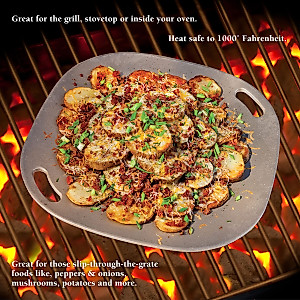 Wilton Armetale Gourmet Grillware Pizza Serving Tray, 15.25-Inch