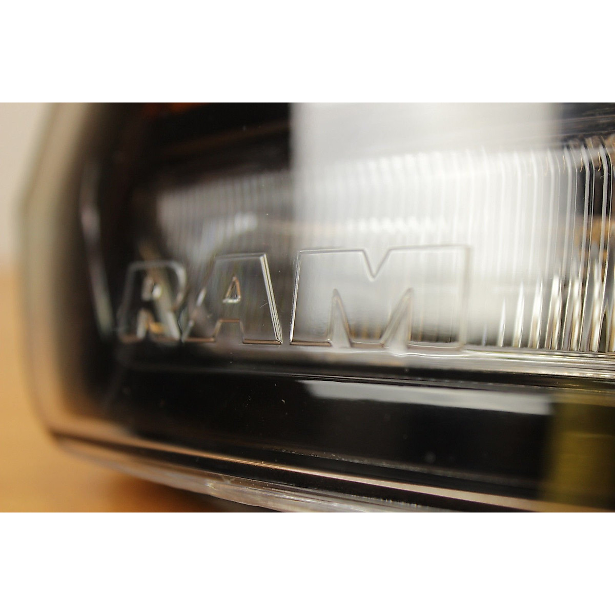 Mopar Pair Of Dodge Ram 1500 2500 3500 Black Projector Headlights OEM