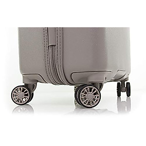 DKNY 8 Spinner Wheels, Clay, 28" Upright