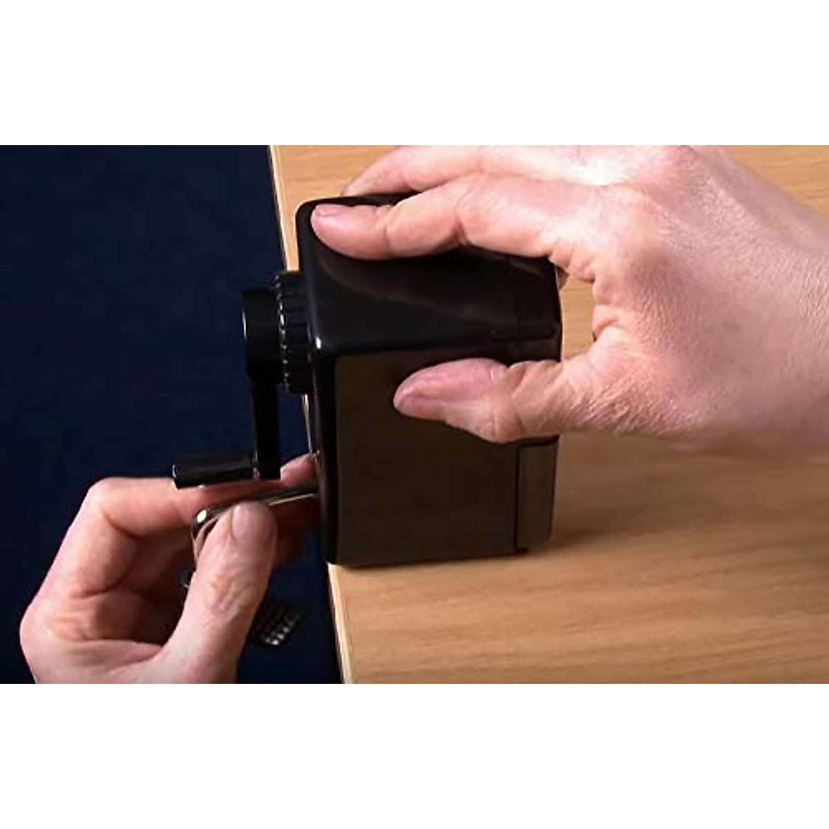 Derwent Super Point Mini Manual Pencil Sharpener (2302000), Black