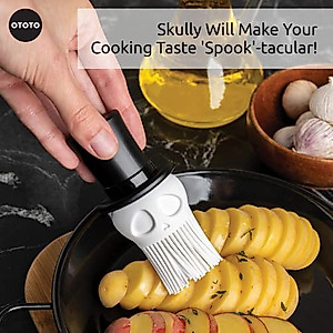 Skully Basting Brush by OTOTO - Silicone Pastry Brush, Kitchen Brush, Spooky Gifts, Skull Kitchen Accessories, Food Basting Brush for Cooking - Kitchen Gift, Kitchen Gadgets, Funny Gifts, Unique Gifts