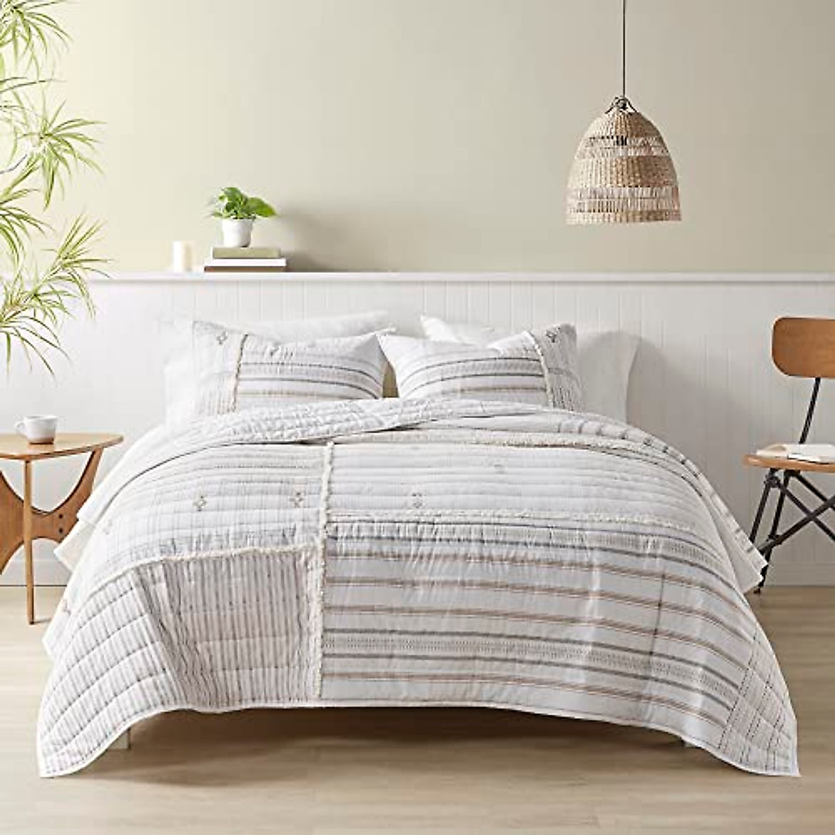 INK+IVY Salar Cotton Quilt Set - Stripe Patchwork Design with Fringe Trim Accent, Prewashed Coverlet, All Season, Breathable and Lightweight Cover, Cozy Summer Blanket, King/Cal King Natural 3 Piece