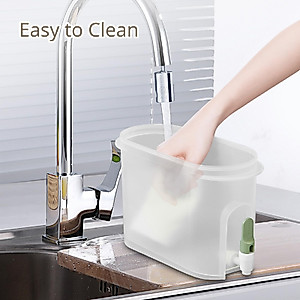 Drink Dispenser for Fridge, Beverage Liquid Drink Container for Party, 1 Gallon, Cold Water Pitcher Lemonade Stand Juice Jug with Spigot (Green)