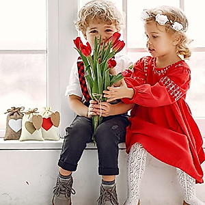 40 Pcs Valentine's Day Heart Burlap Bags with Tags and Ropes, 4 x 6 Inch Burlap Gift Bags with Drawstring Heart Bags Linen Gift Pouch Small Party Favor Bags for Wedding Baby Shower Party