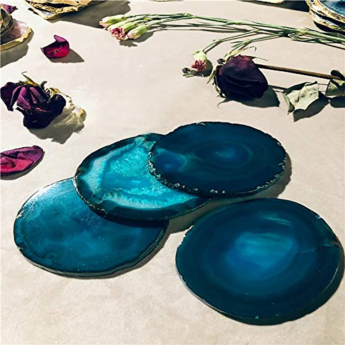 AMOYSTONE Teal Agate Coasters for Drinks Geode Coasters Set of 4 Crystal Quartz Rock Coasters Agate Slices with Rubber Bumpers 3-3.5"