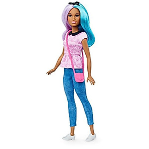 Barbie Fashionista Petite Doll with 2 Additional Outfits