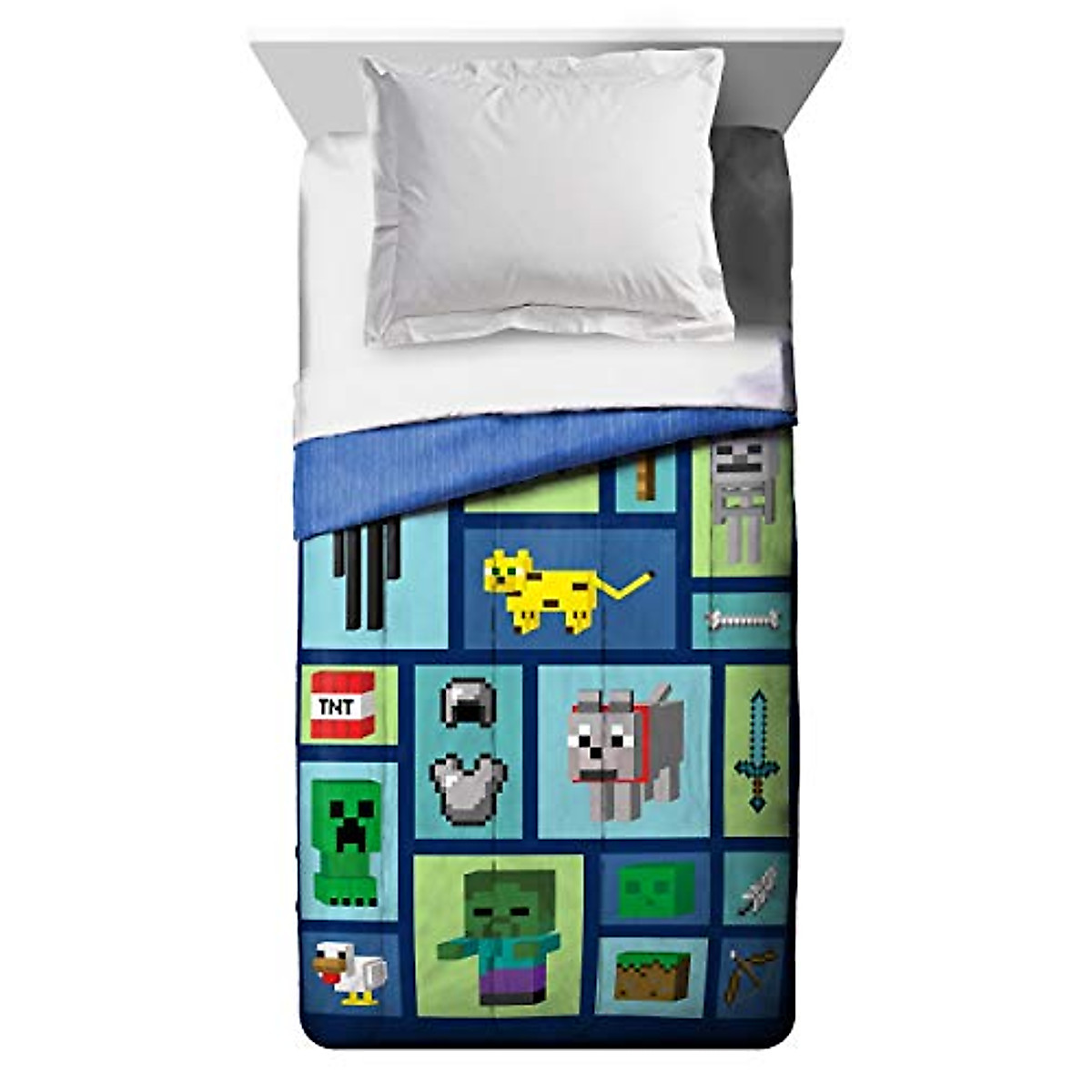 Minecraft Good Day Twin/Full Cooling Comforter - Super Soft Kids Bedding Features Creeper- Fade Resistant Polyester Microfiber Fill (Official Minecraft Product)